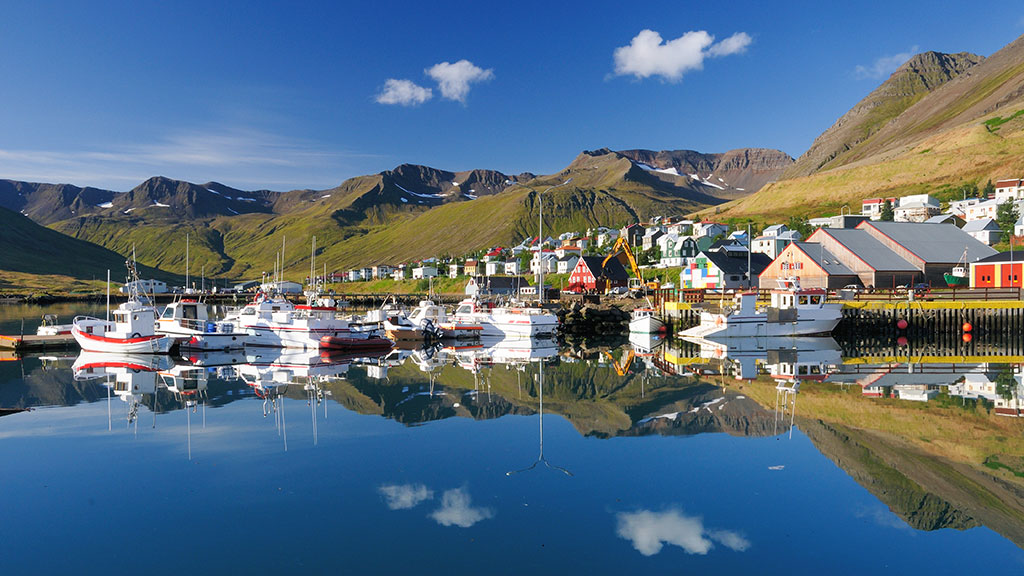 Must-Visit Places and Natural Attractions in North Iceland - Iceland ...